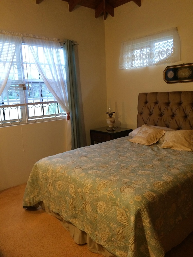 Prestigious Atlantic Shores Home Close To Surfing, Beach & Oistins - Barbados