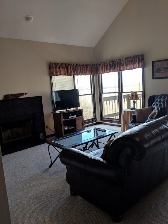 Your Headquarters For Kentucky Lake Adventures! - Paris Landing State Park, Buchanan