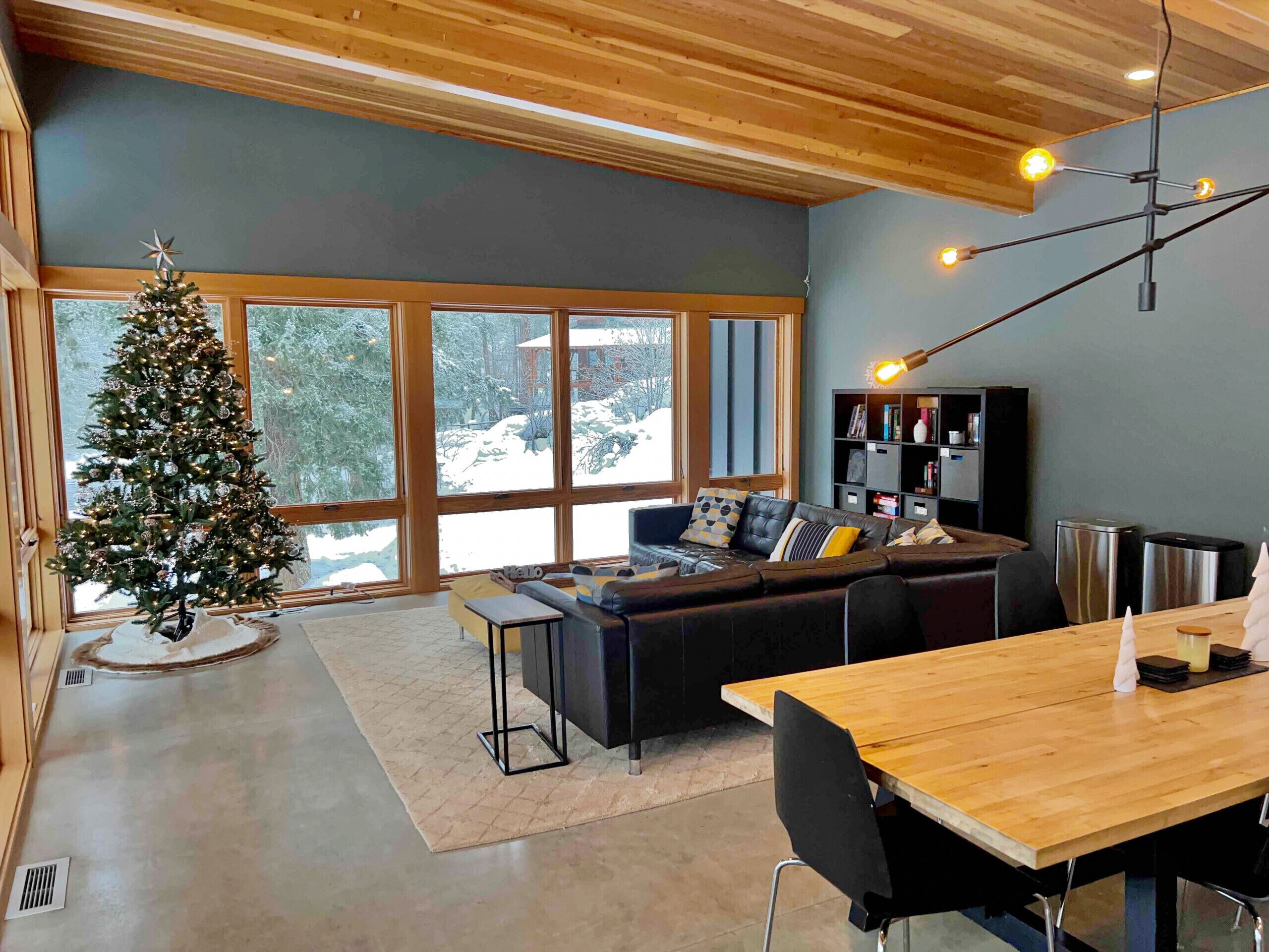 Magnifique Front De Rivière Moderne Dans La Vallée De L'icône Minutes Au Centre-ville De Leavenworth! - Leavenworth, WA