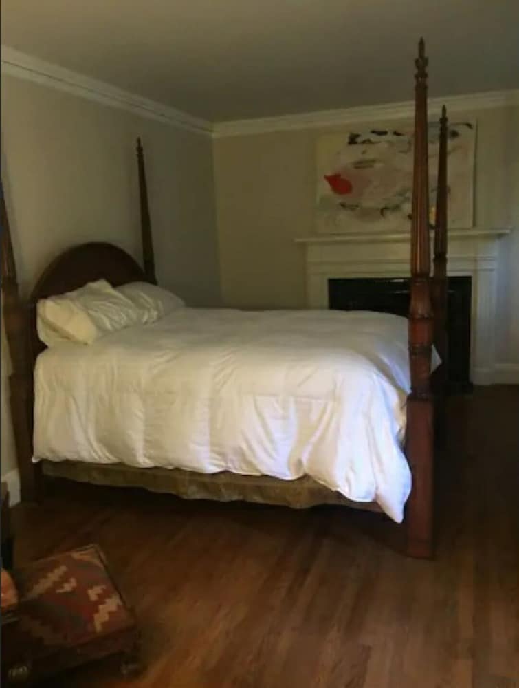 Charming 3 Bdrm In Mooresville - Davidson, NC