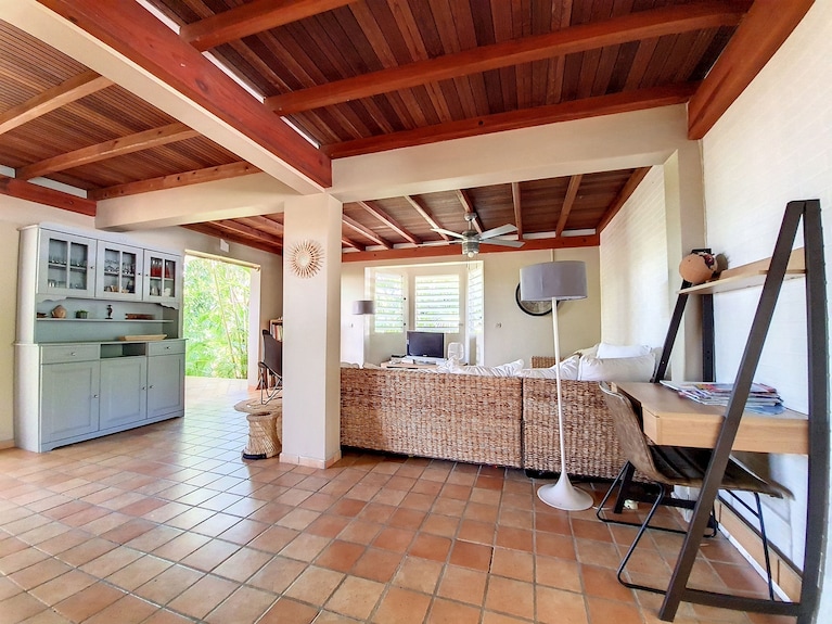 Héritage Créole, Habitation Familiale 4* Jacuzzi 150m De La Plage. - Guadeloupe