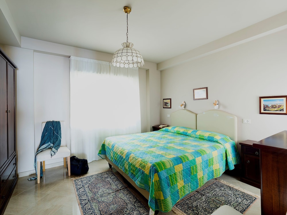 Residence Schuler - Apartment 'B' With Sea-etna View - Taormina