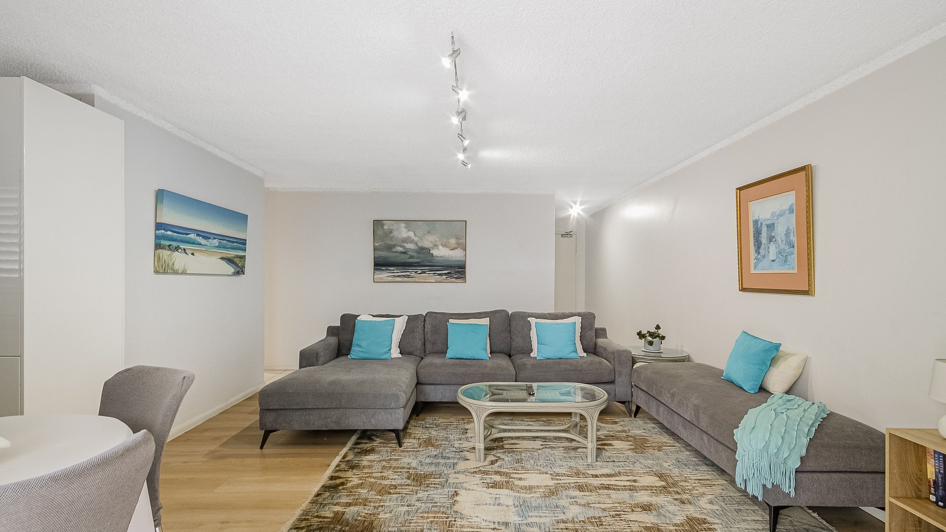 Kirra Beachside - Central Kirra - Min. 3 Night Stays! - Gold Coast