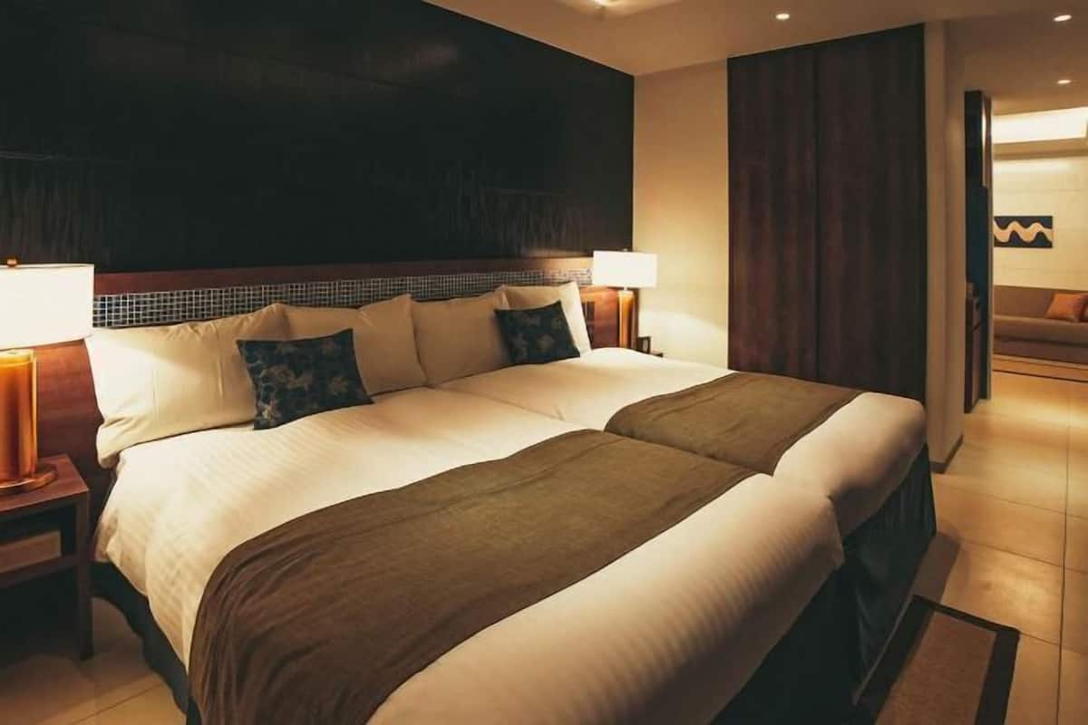 1 quarto, edredões de penas, minibar, cofre no quarto