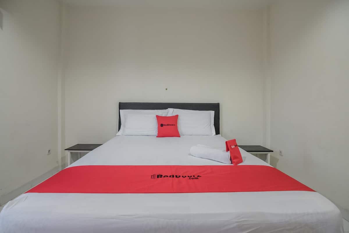 Escrivaninha, Wi-Fi de cortesia, roupa de cama