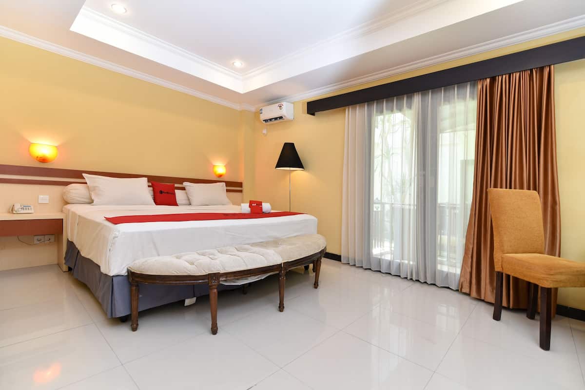 Secretária, Wi-fi grátis, roupa de cama fornecida