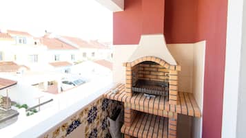 Apartamento, 2 quartos | 1 quarto, Wi-fi grátis, roupa de cama fornecida