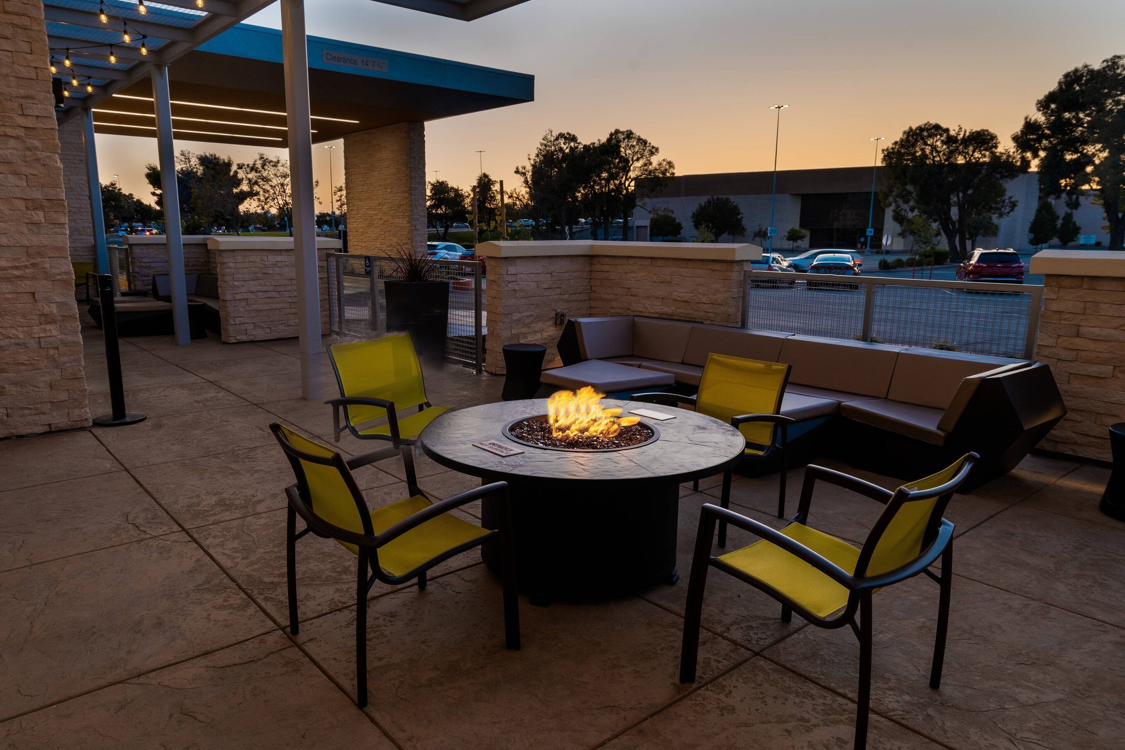 SpringHill Suites by Marriott Newark Fremont Reviews, Deals & Photos ...