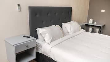 Quarto Duplo Deluxe, 1 cama de casal, não fumadores, vista para as vinhas | Cofre no quarto, quartos insonorizados, berços/camas para crianças