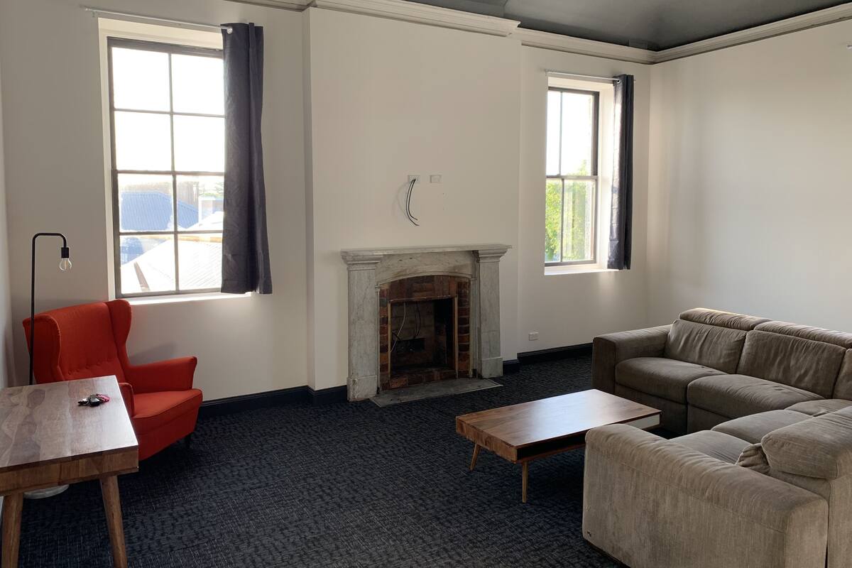 Apartamento luxo, 1 cama King | Cortinas blackout, Wi-Fi de cortesia, roupa de cama