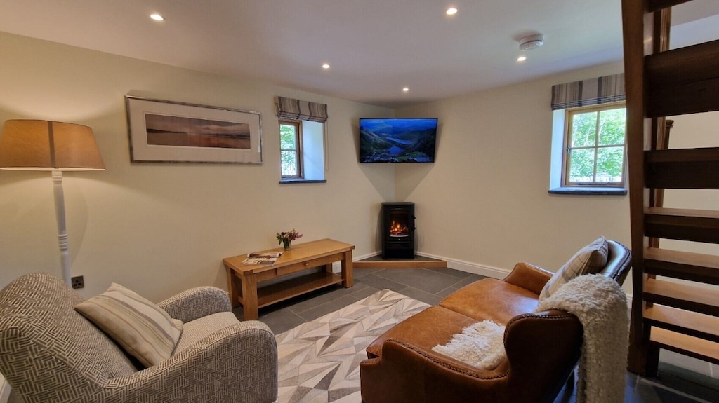 A Cosy Luxury Cottage In A Prime Betws-y-coed Location, Snowdonia - Betws-y-Coed