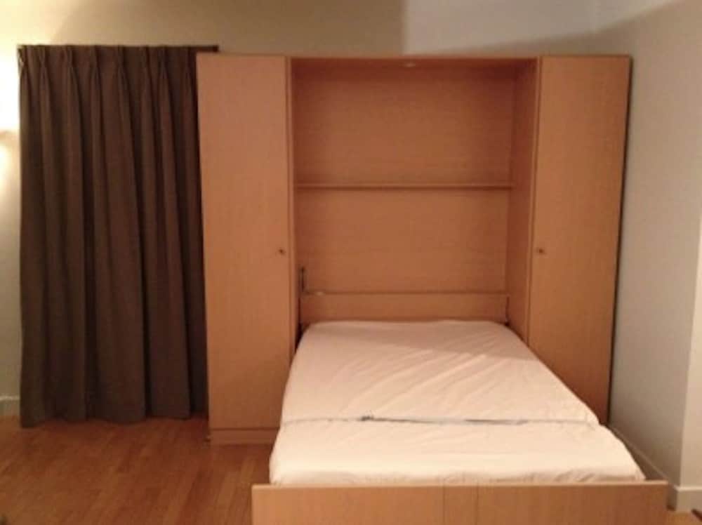 Large, Bright, Quiet Studio - Sceaux