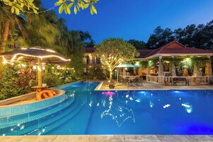 Piscina exterior 