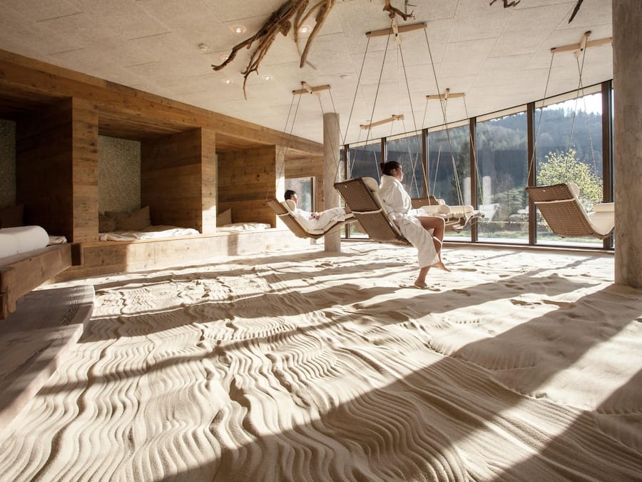 Sala(s) para tratamentos a casais, sauna, banheira de hidromassagem