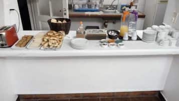 Pequeno-almoço continental diário incluído