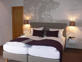 Escrivaninha, Wi-Fi de cortesia