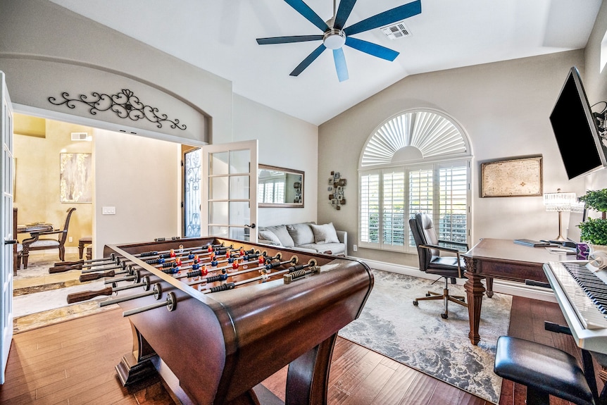 Immaculate βλάστηση Lakes Waterfront Resort στυλ σπίτι σε μια απαγορευμένη κοινότητα - Mesa, AZ