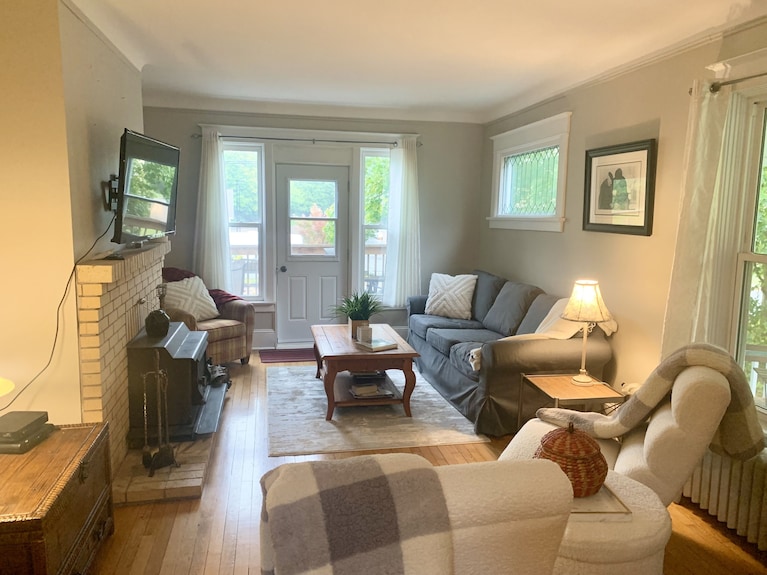 Wolfville Estate - 沃爾夫維爾