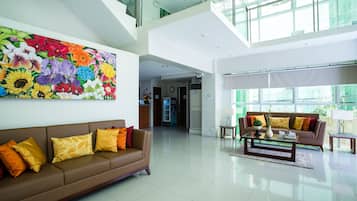 Sala de estar do lobby