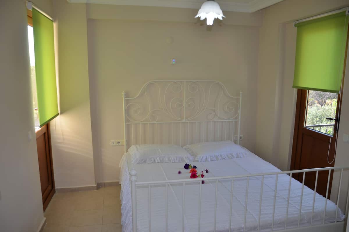 Penthouse, 1 quarto | 1 quarto, roupa de alta qualidade, secretária, roupa de cama fornecida