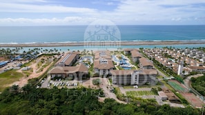 Apartamento Familiar, vista para a piscina, no rés do chão | Exterior