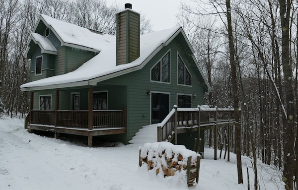 5br Private Chalet In Forested Ridge - Deep Creek Lake - Deep Creek Lake, MD