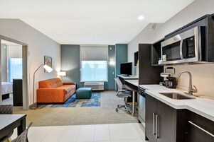 Suíte, 1 quarto, para não fumantes | Minibar