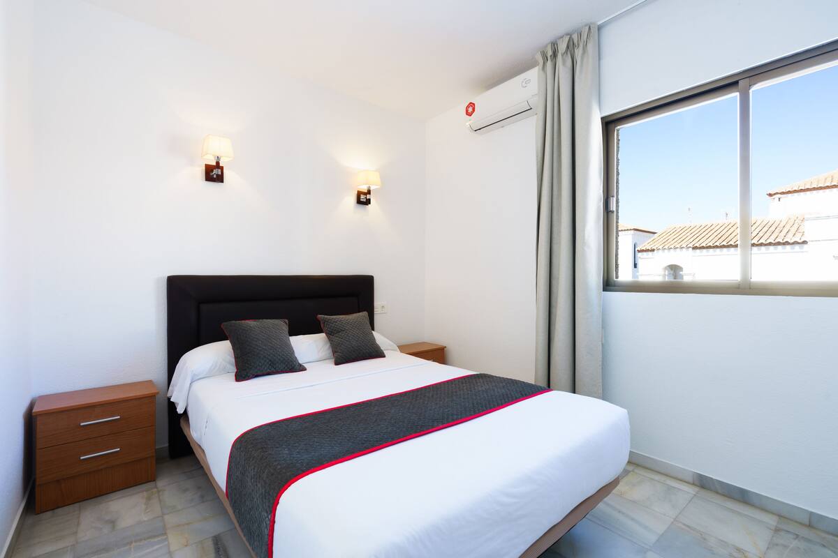 Quarto Duplo | Wi-fi grátis, roupa de cama fornecida