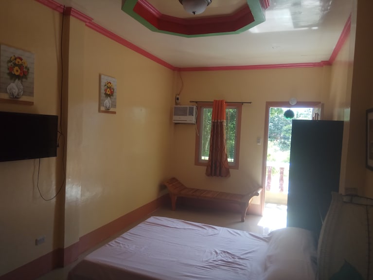 Studio Type Apartment With Kitchen, Private Bathroom, Tv, Ac,balcony - Panglao