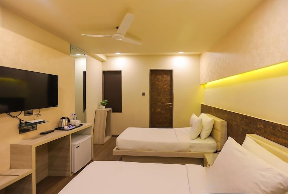 Playotel Inn Sonash - Indore