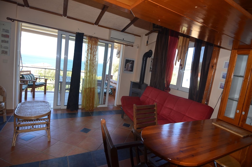 Vivi Il Tuo Sogno 1h Greco Da Atene A Evia - Marmari