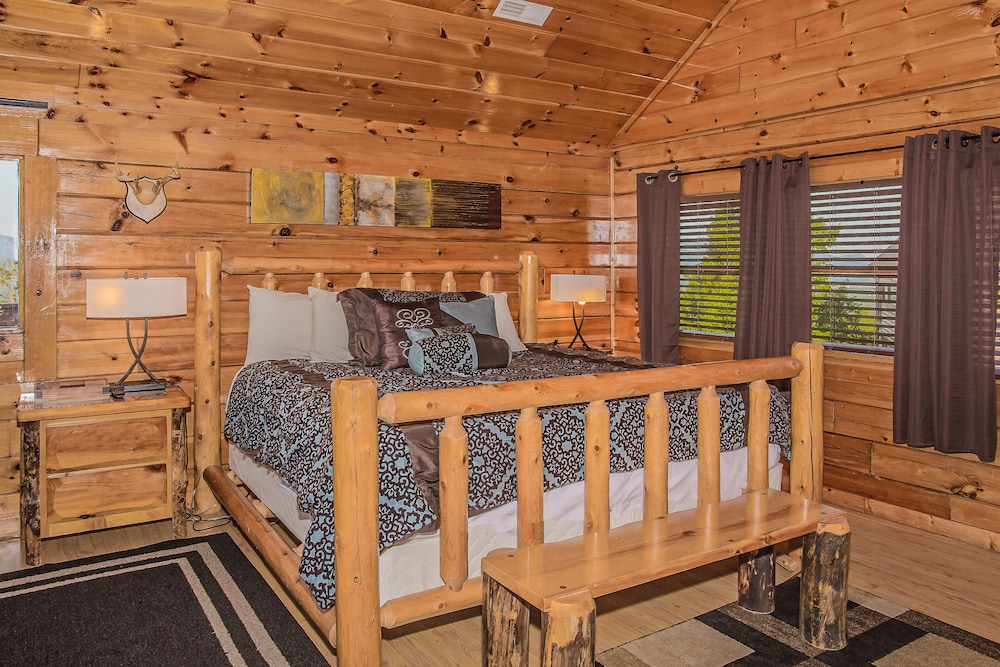Majestuoso Escape De Montaña: Vistas Panorámicas! Piscina Del Resort, Lujo, Jacuzzi, Wi-fi, Cerca De Las Atracciones! - Gatlinburg
