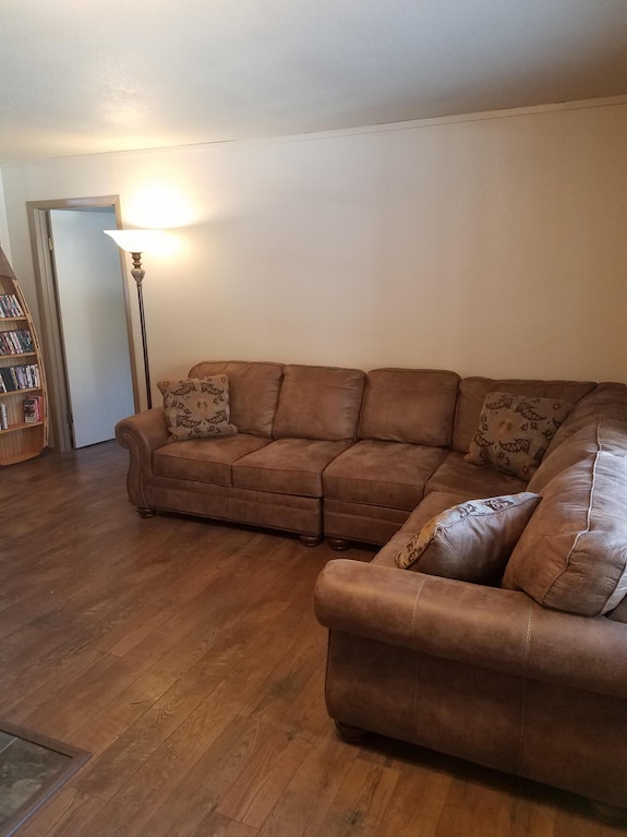 Little Red Cabin In The Woods - Priest Lake State Park, Coolin