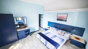 Cofres nos quartos, camas extras/dobráveis (sobretaxa)