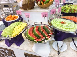 Buffet de pequeno-almoço