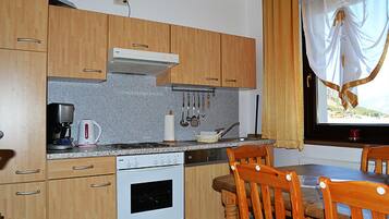 Apartamento, casa de banho privativa (App. für 4 Personen) | Cozinha privada | Uma chaleira elétrica
