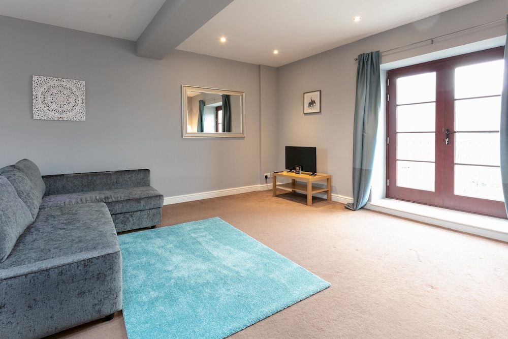 Elliot Suite No15 – Donnini Apartments - Ayr