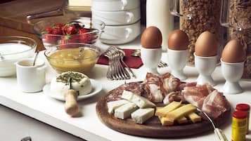 Pequeno-almoço continental diário incluído