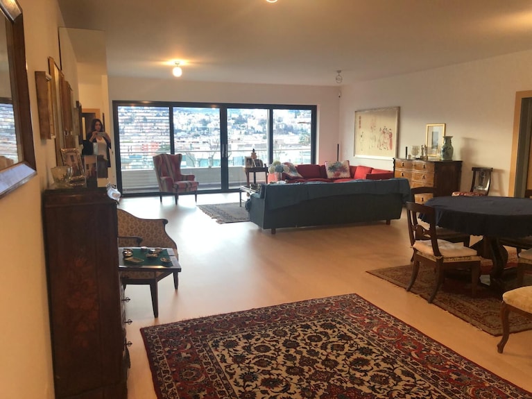 Luxury Apartments, Near The Lake, 3 Bedrooms, 3 Bath, Parking - Lake Como