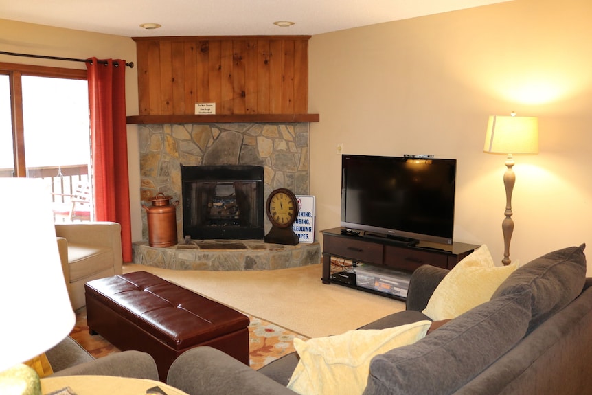 'Lookout' Condo W/ Direct Access To Slopes! - Linville, NC