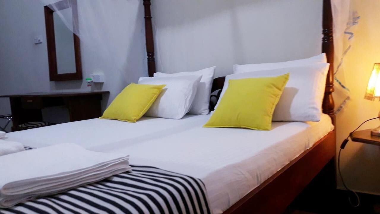 Secretária, camas desdobráveis, Wi-fi grátis, roupa de cama fornecida 