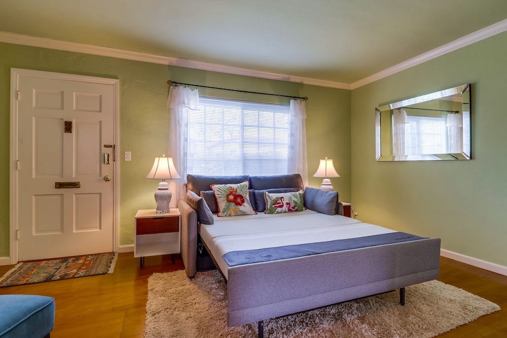 Smiths Cottage By The Beach - Your Little Slice Of Heaven Near The Beach. - 캘리포니아