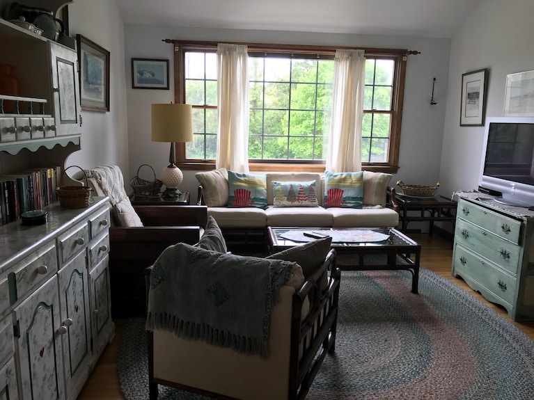 Charming Rental. Pond Village Area, - 코드 곶