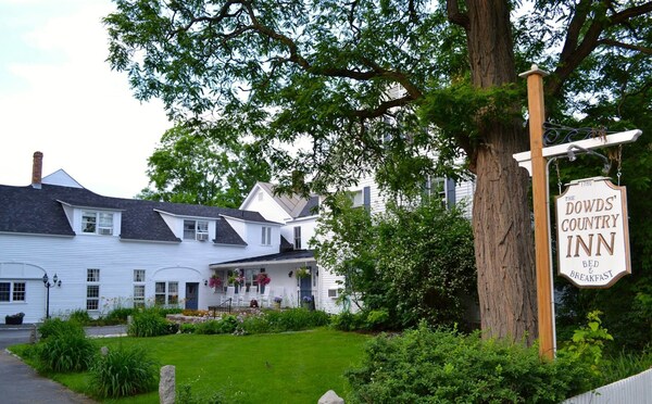 Dowds Country Inn - New Hampshire (State)