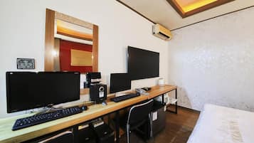 Wi-fi grátis, roupa de cama fornecida