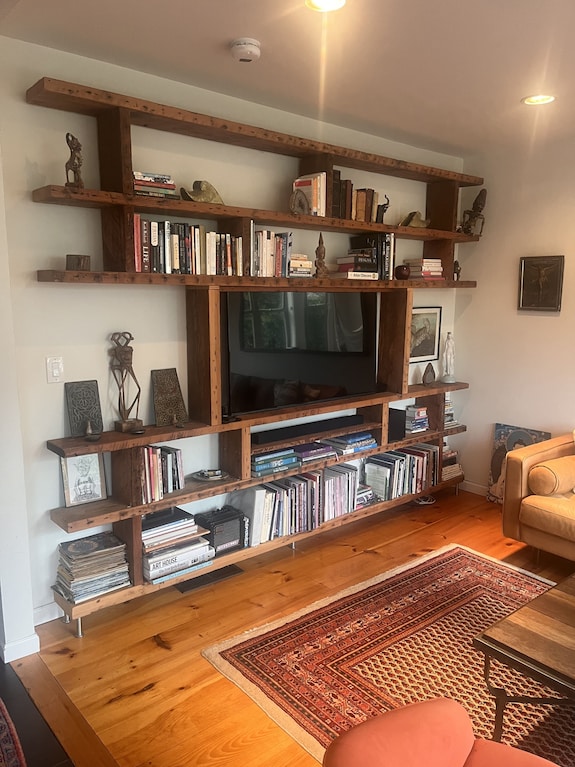 The Beautiful Balmy Alley House - San Francisco, CA