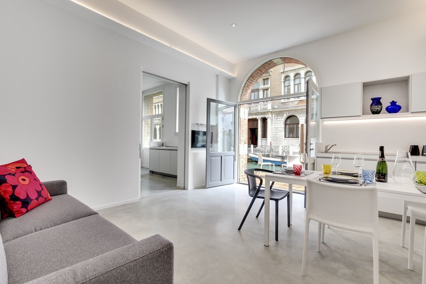 Lady T Luxury Loft, Up To 14 People - Venice