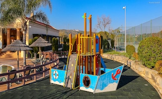 Área de recreio para crianças (ao ar livre)