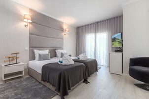 Casa geminada luxo | 3 quartos, cofres nos quartos, espaço de trabalho para notebook