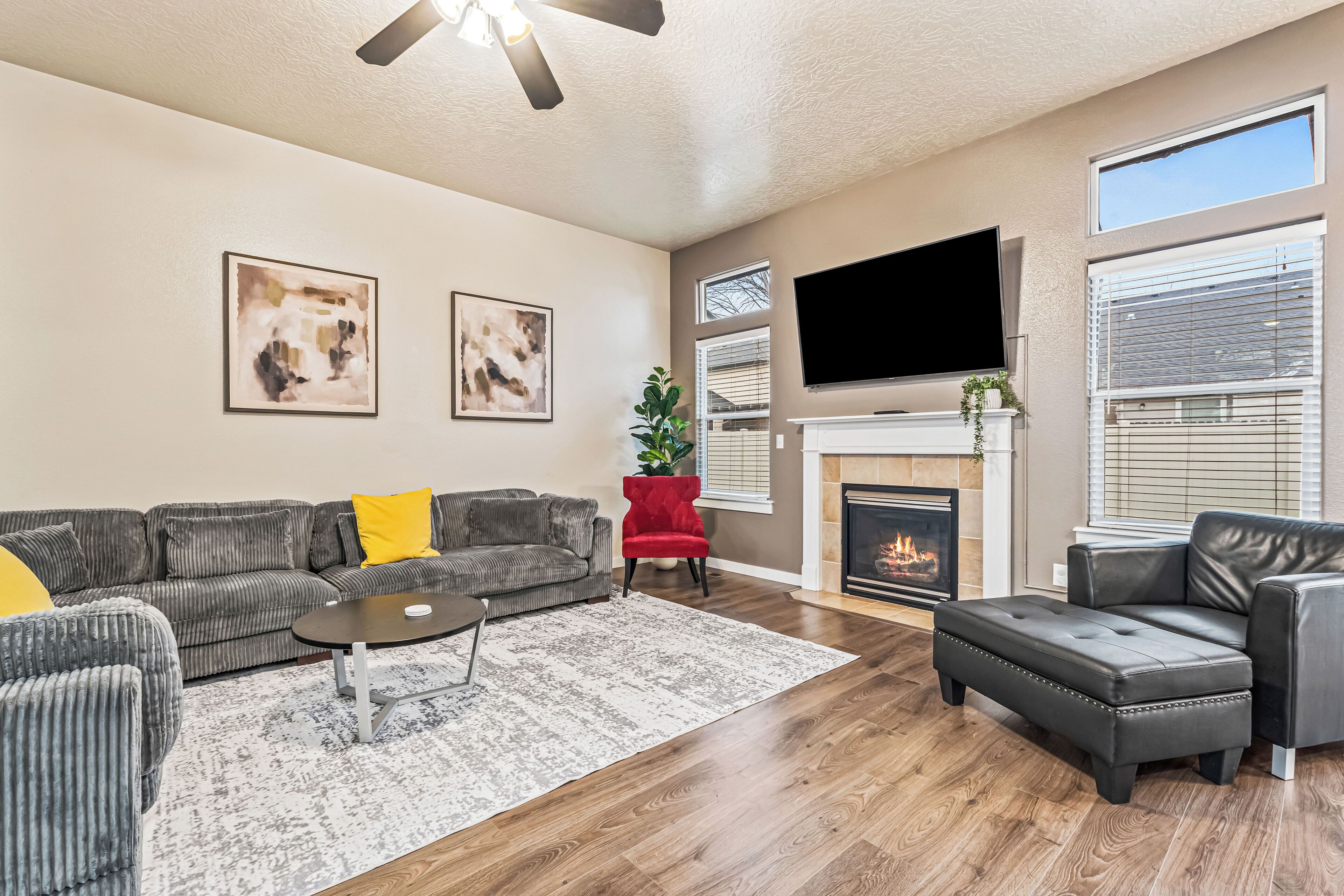 ¡Nuevo!  Moderna Casa De Vacaciones Meridian - Futbolín, Air Hockey, Pasos De La Piscina - Idaho (State)